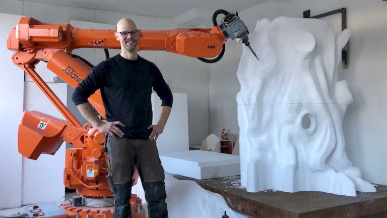 Digital Sculpture Enlargement and 3D Scanning - EinScan